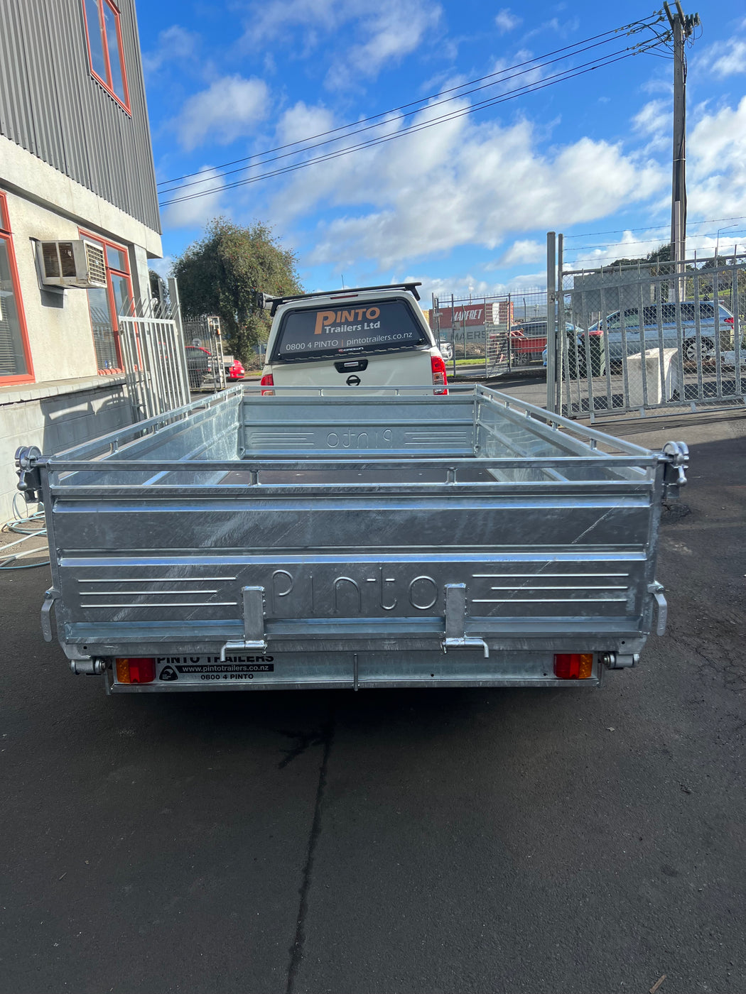 Tandem Axle Braked Hydraulic Tipper Trailer NZ | Pinto Trailers